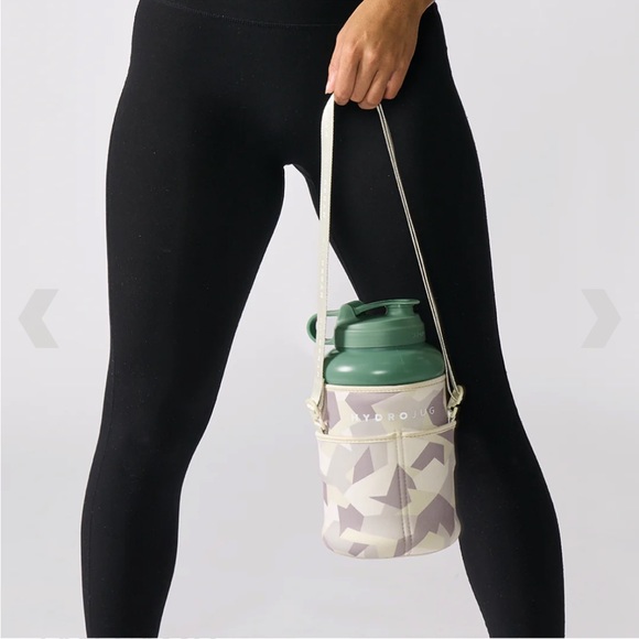 HydroJug | Other | Brand New Hydrojug With Sleeve And Straw Hydrojug ...